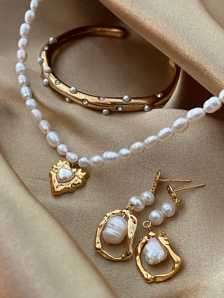 The Timeless Elegance of Pearls – Saint Luca Jewelry